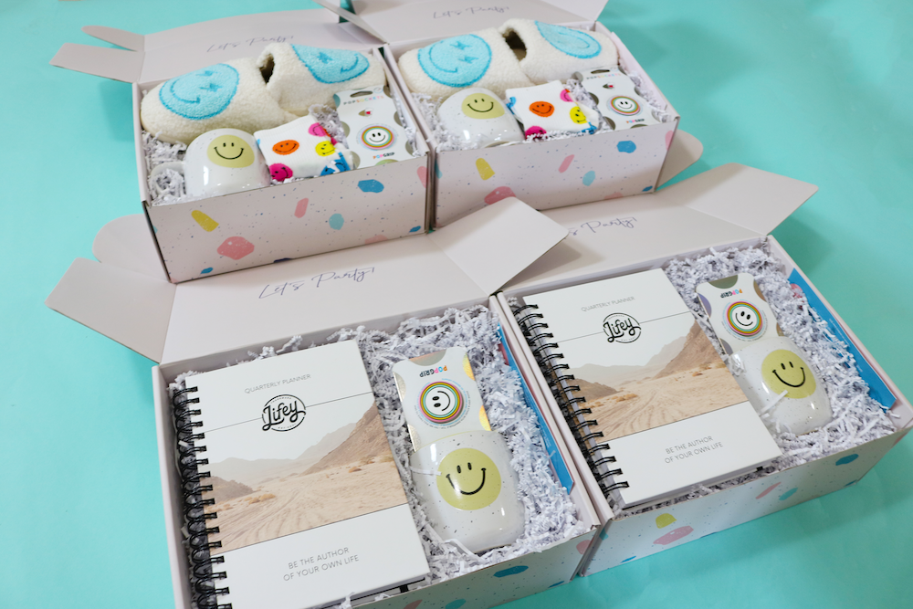 Custom Thank You Gifts for Real Estate Coach/Podcaster – Confetë Gifts