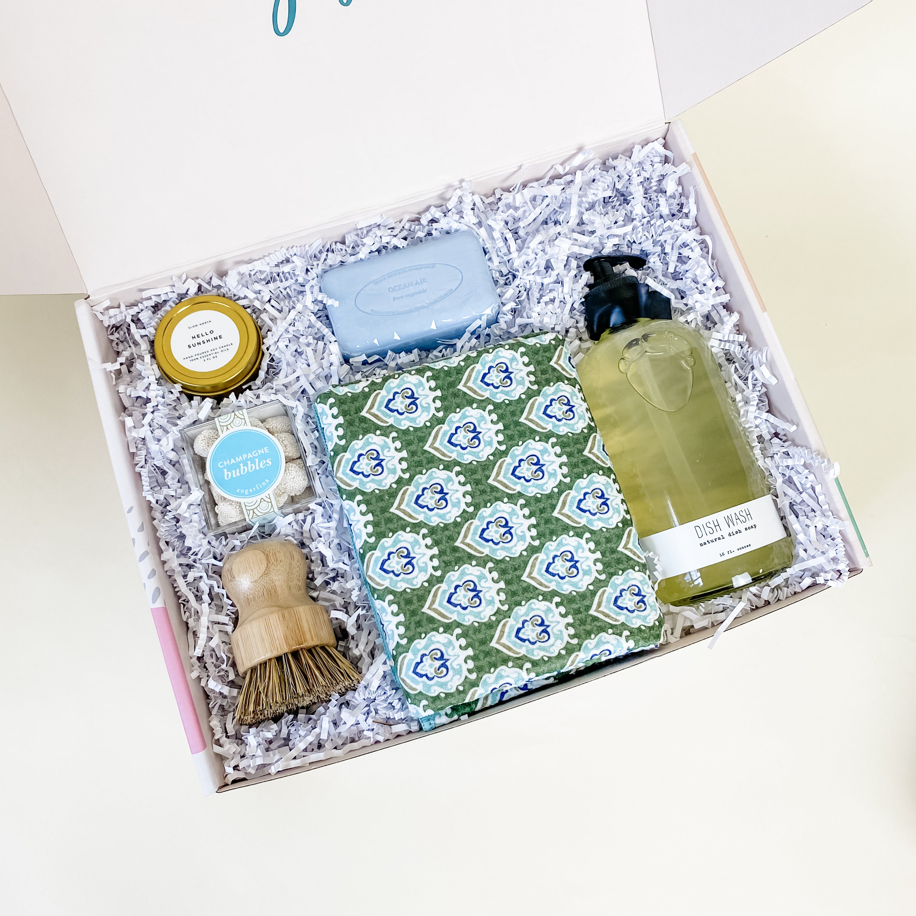 HAUS - GIFT BOX – Confetë Gifts